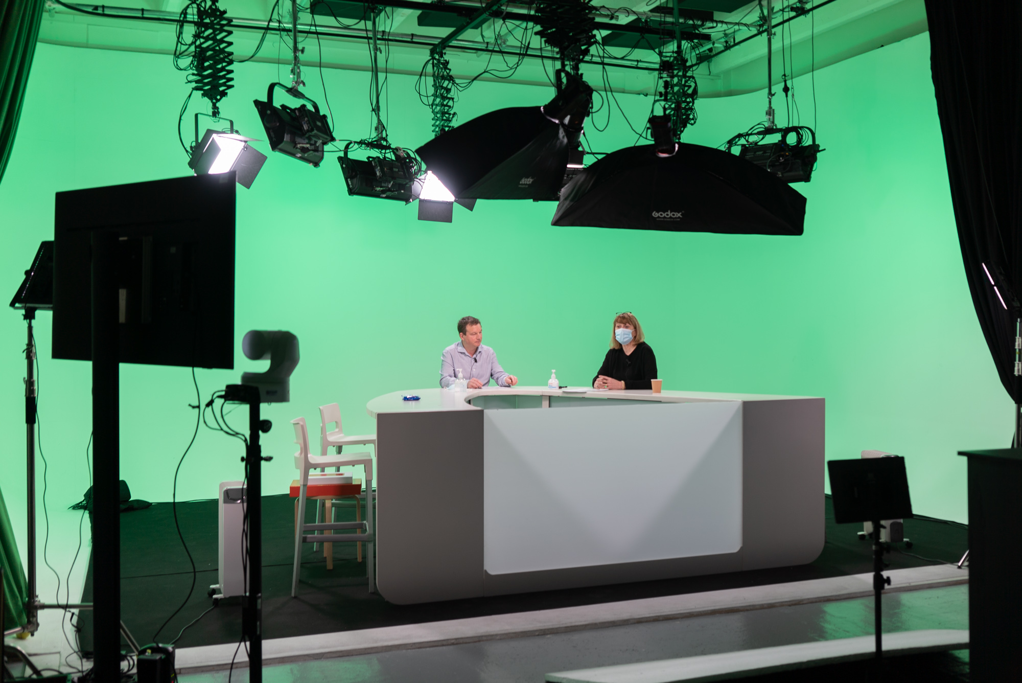 Plateau Multi Desk - Studio Wildbee